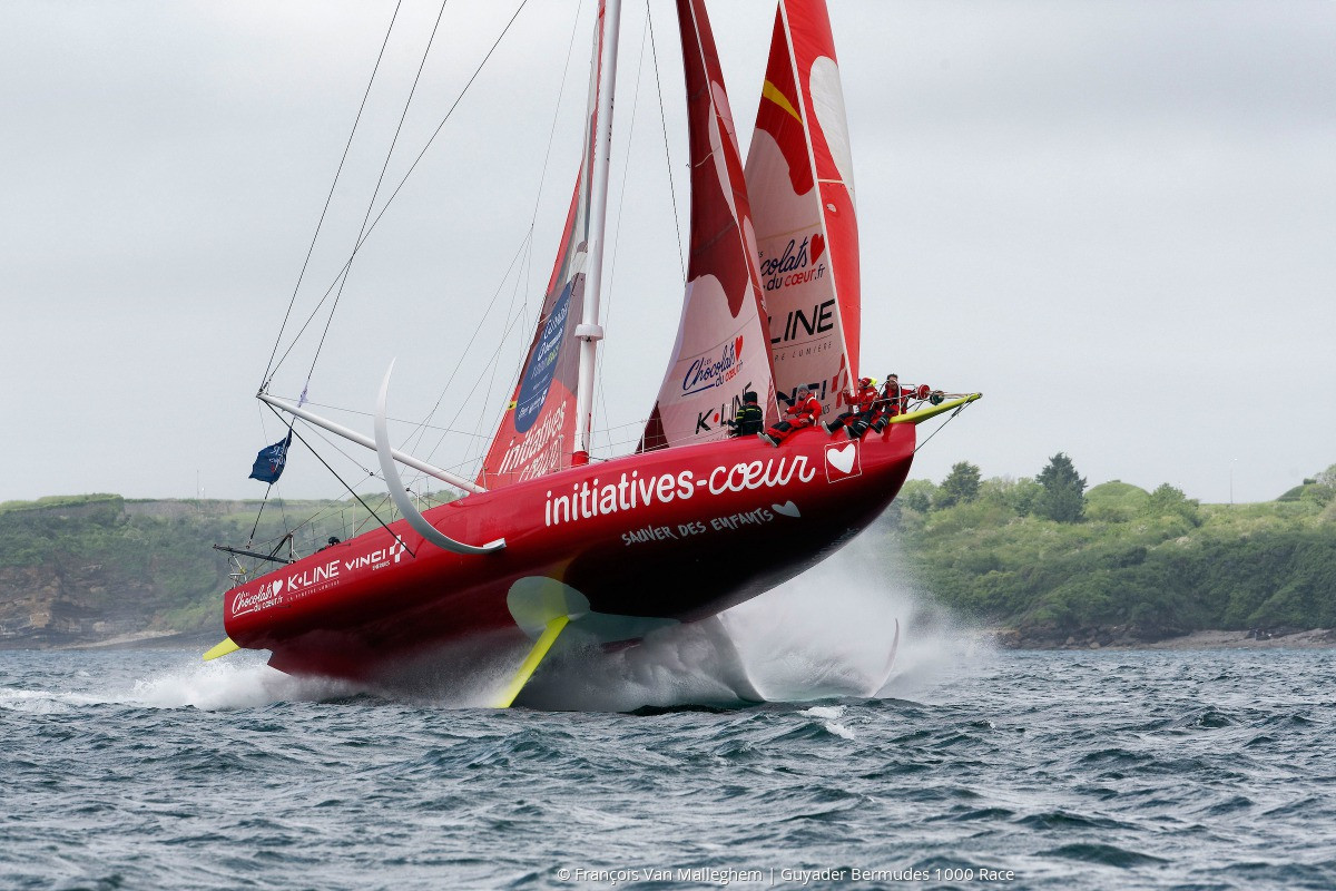 Les skippers de l'IMOCA ont fait le show à Brest. A VOIR