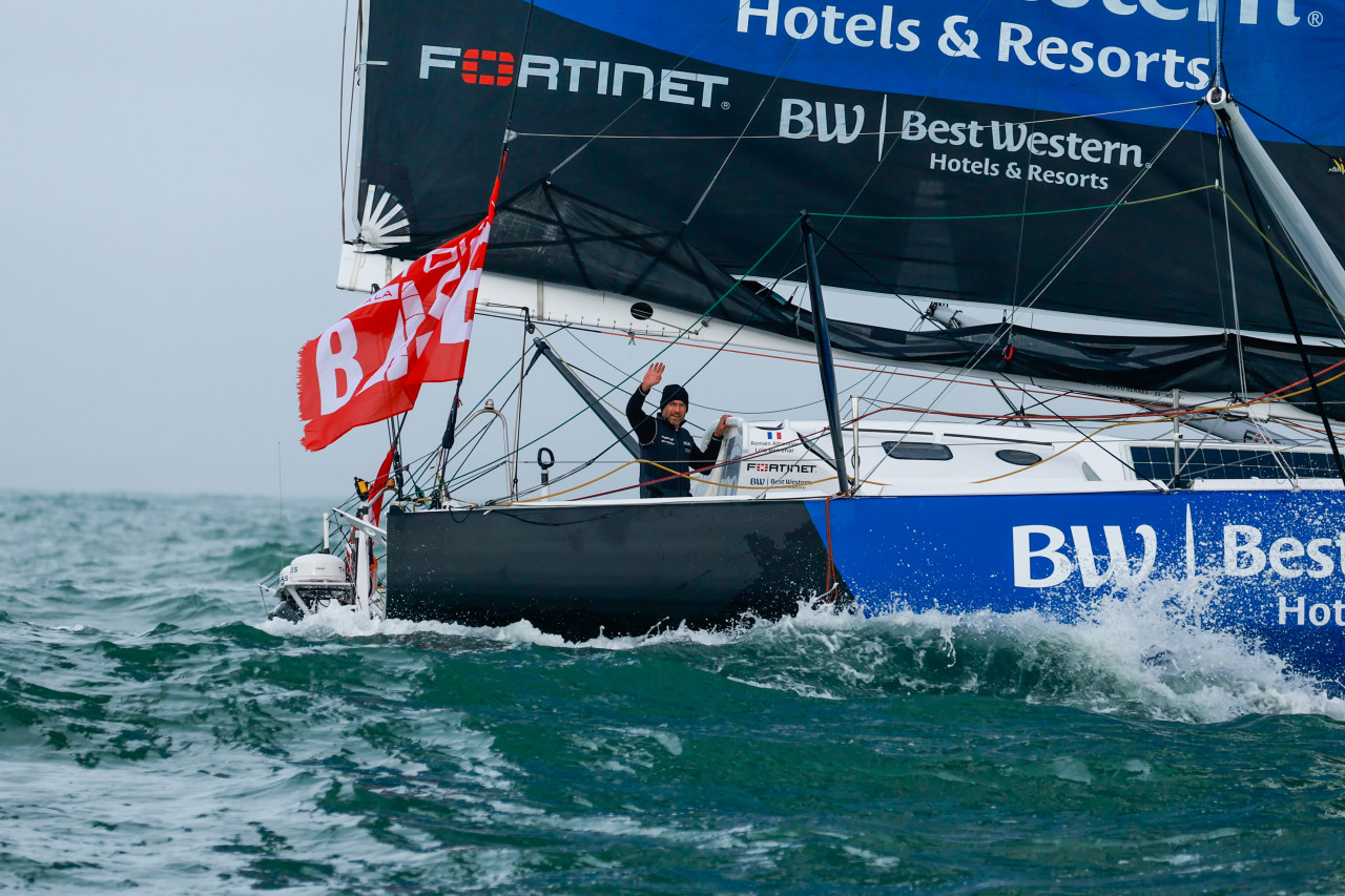 Nicolas Lunven, Isabelle Joschke et Romain Attanasio clôturent le top 10 du Retour à La Base ...